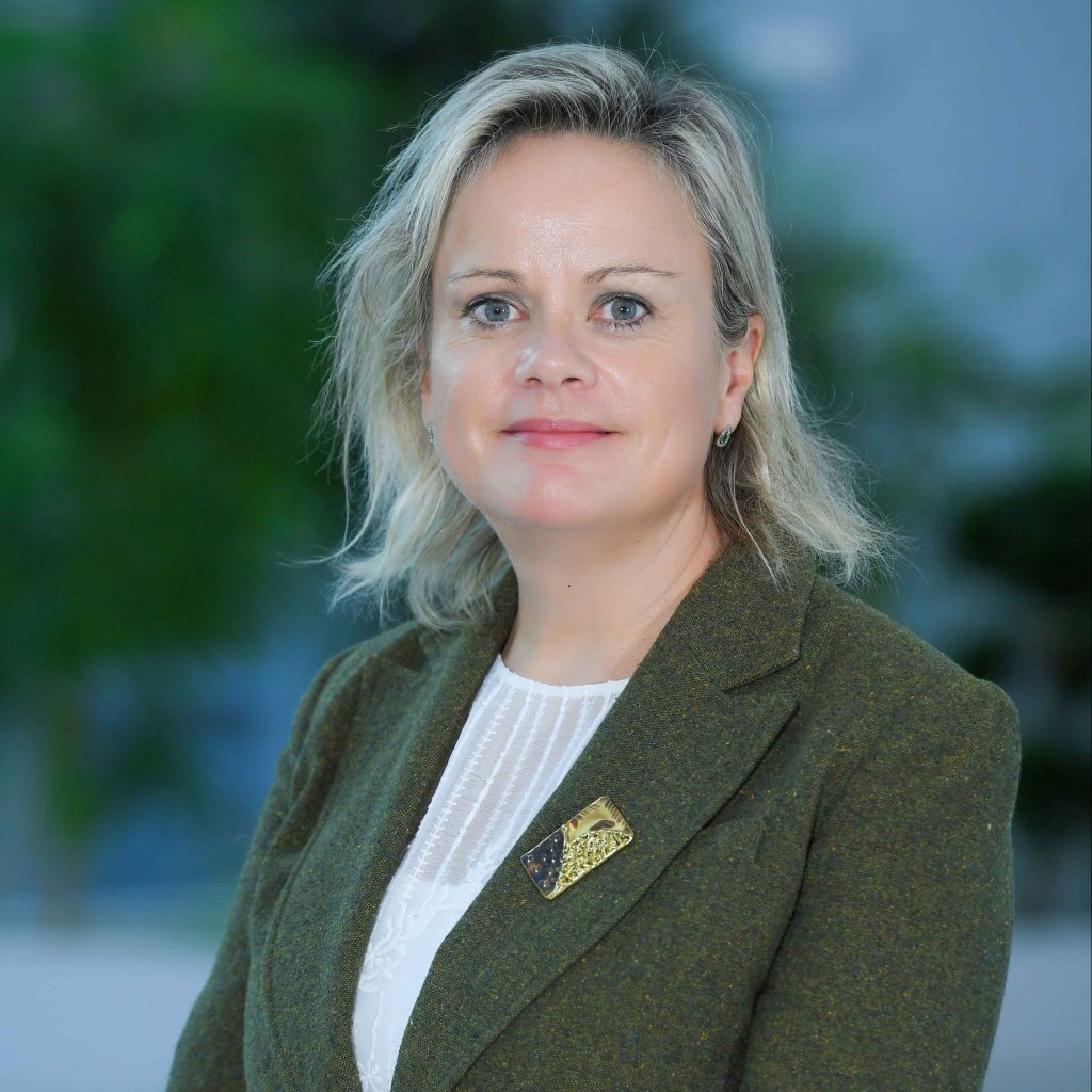 Dr. Siobhán O’ Sullivan - Khalifa University